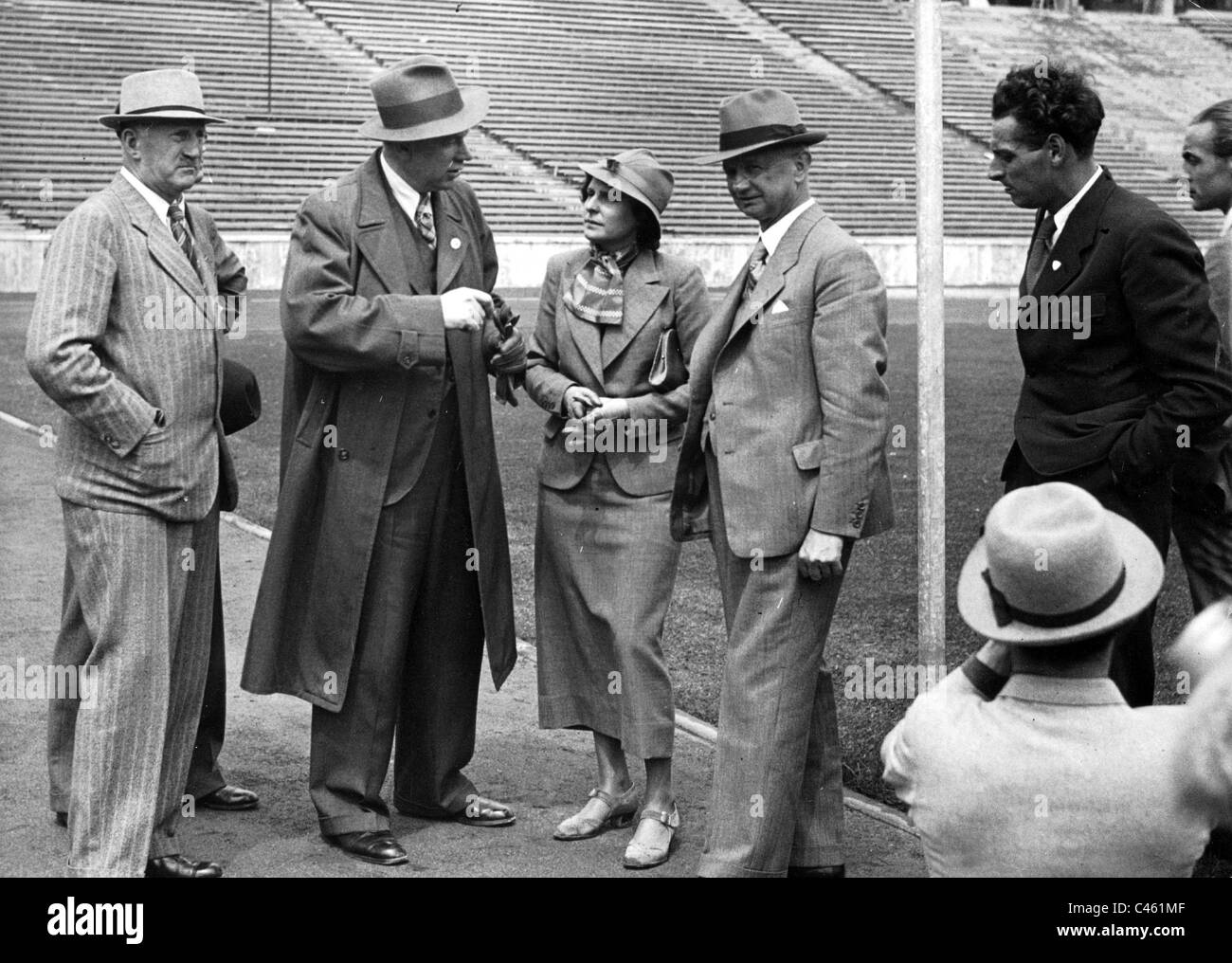 Leni riefenstahl olympia film hi-res stock photography and images - Alamy