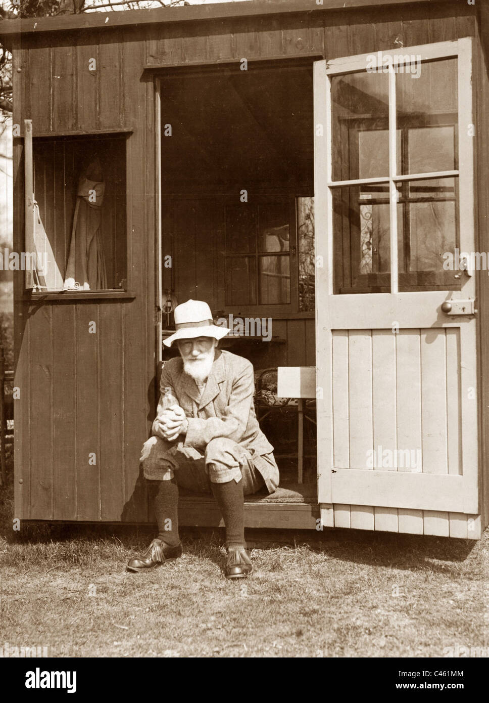 George Bernard Shaw Stock Photo - Alamy