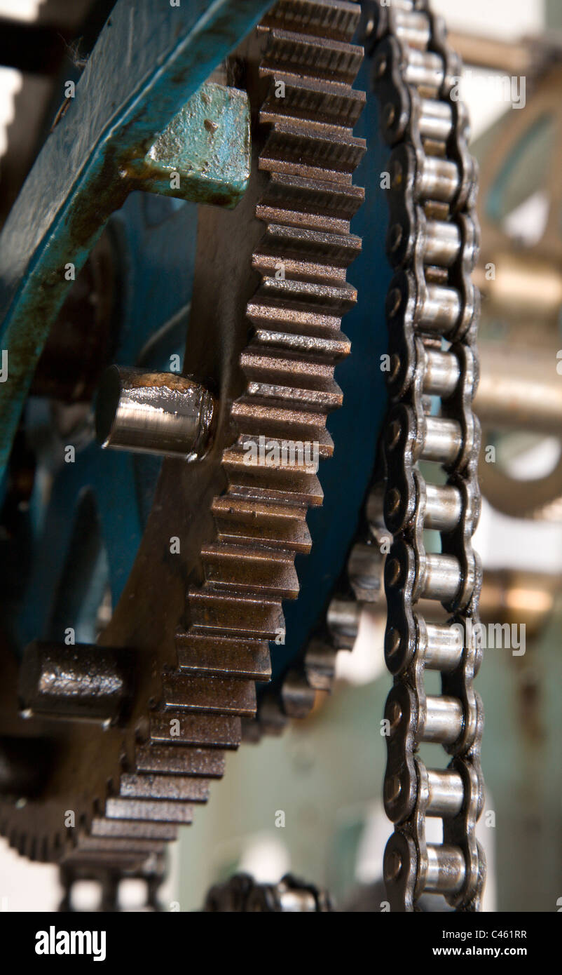 Clockwork mechanism cog wheel hi-res stock photography and images - Alamy