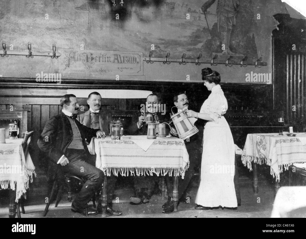 Pub In Berlin 1907 Stock Photo Alamy pub-in-berlin-1907-stock-photo-alamy