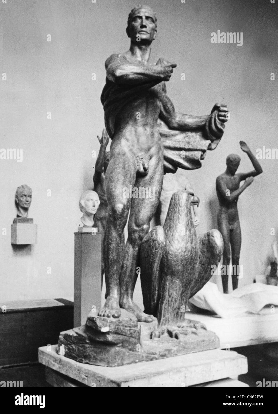 Art of the Third Reich: Sculptures, 1933-1945 Stock Photo - Alamy