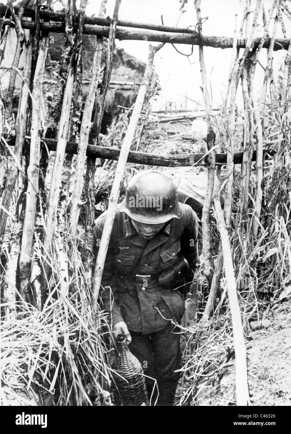 German soldier on the Eastern front Stock Photo - Alamy
