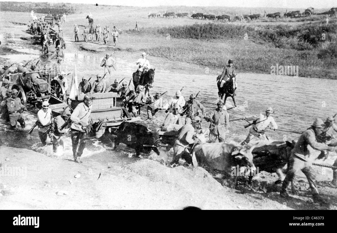 Bavarian artillery division in the battle of Kut el Amara, 1916 Stock ...