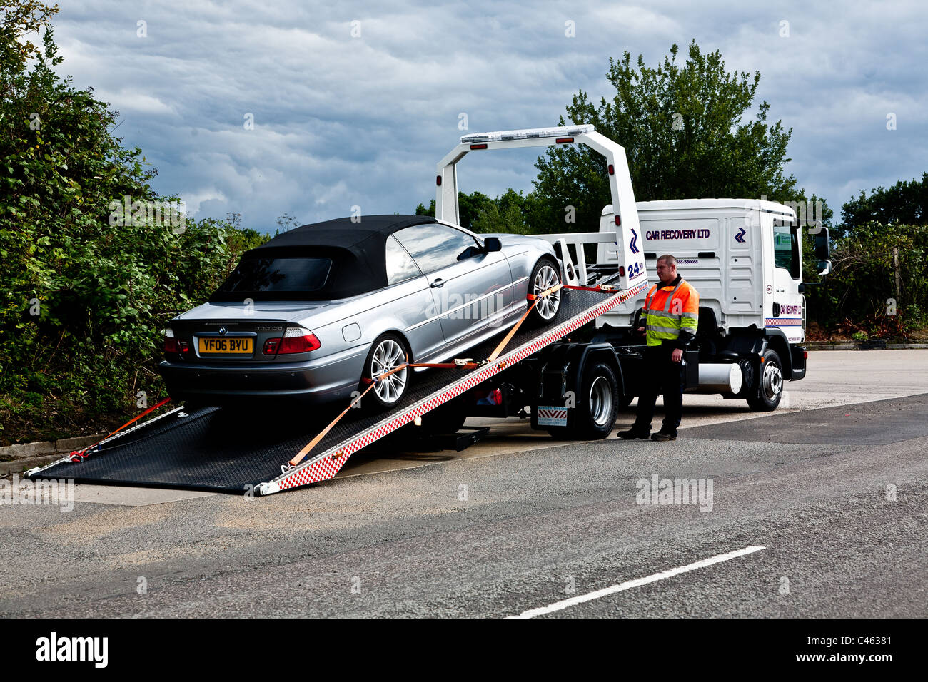 Recovery Truck High Resolution Stock Photography and Images - Alamy