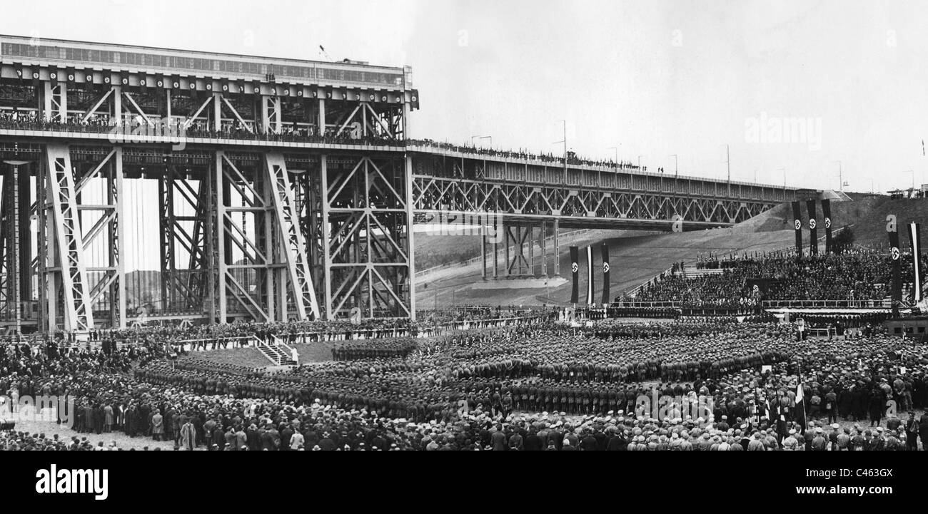 Public programme hi-res stock photography and images - Alamy