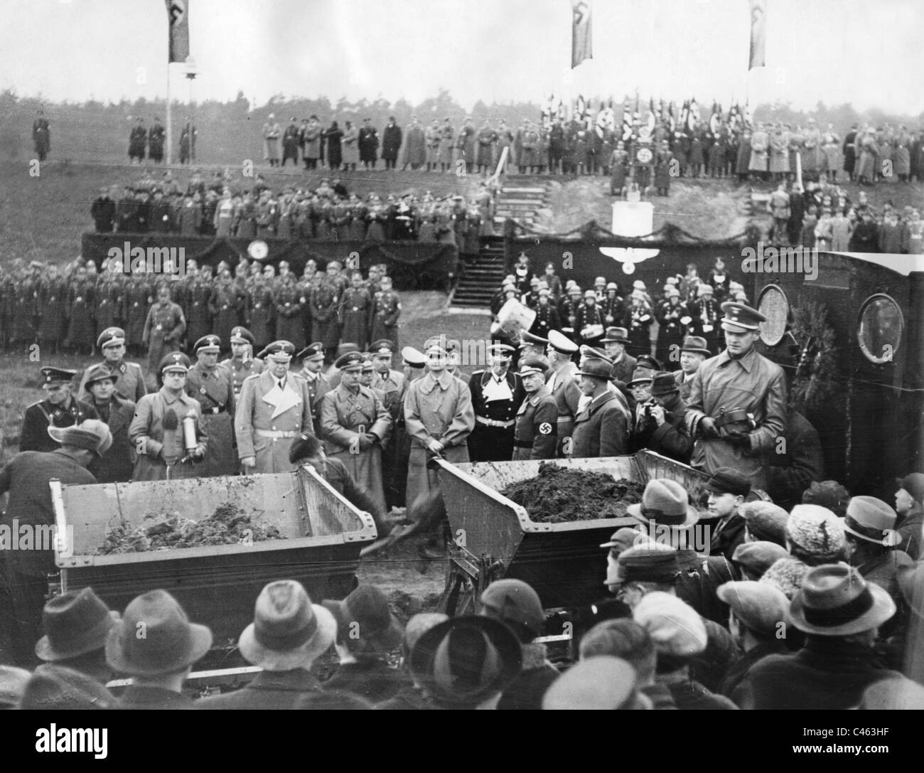 Nazi germany public works 1933 1945 hi-res stock photography and images - Alamy