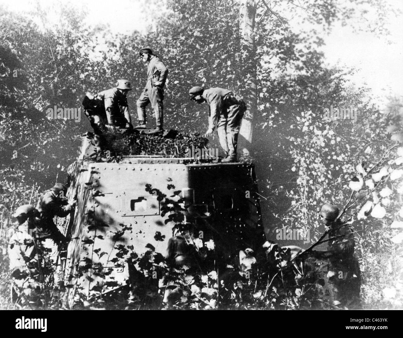 Spring offensive 1918 german Black and White Stock Photos & Images - Alamy