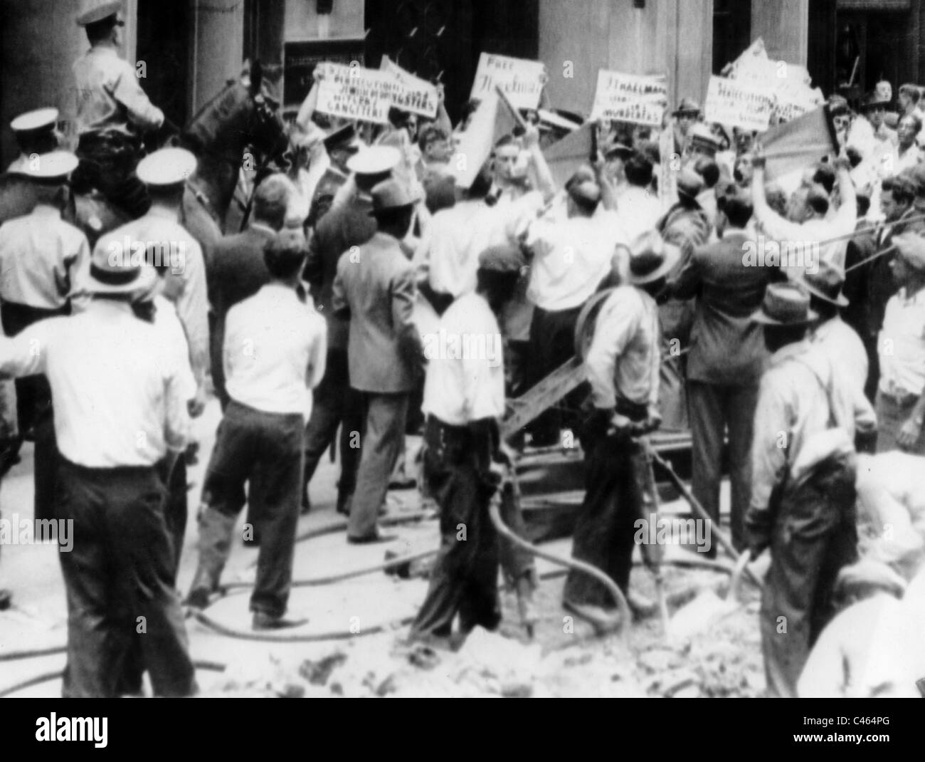 War protests 1939 hi-res stock photography and images - Alamy