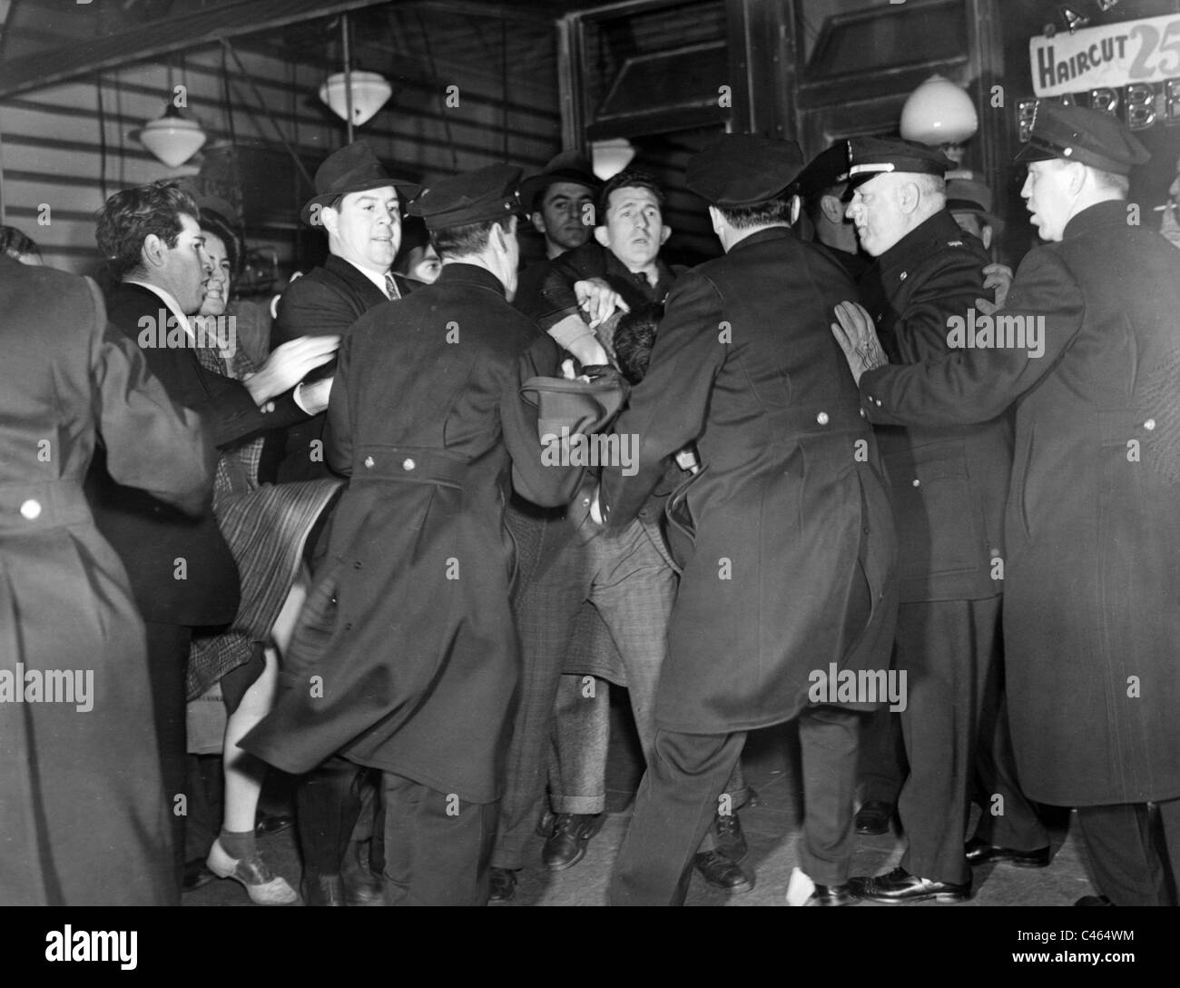 1939 protests hi-res stock photography and images - Alamy