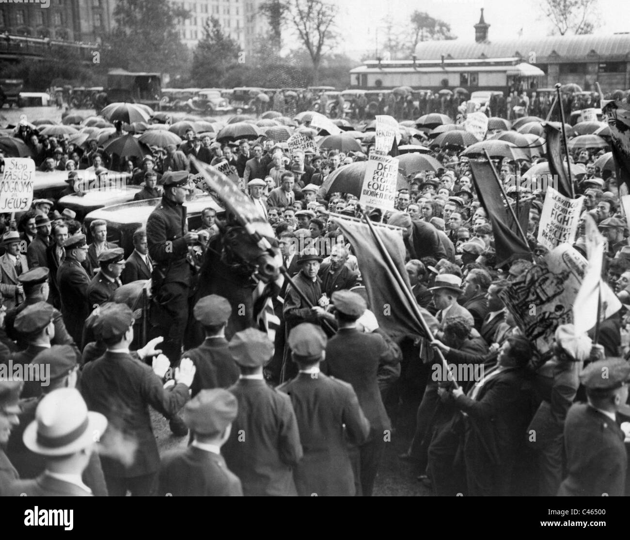 1939 protests hi-res stock photography and images - Alamy