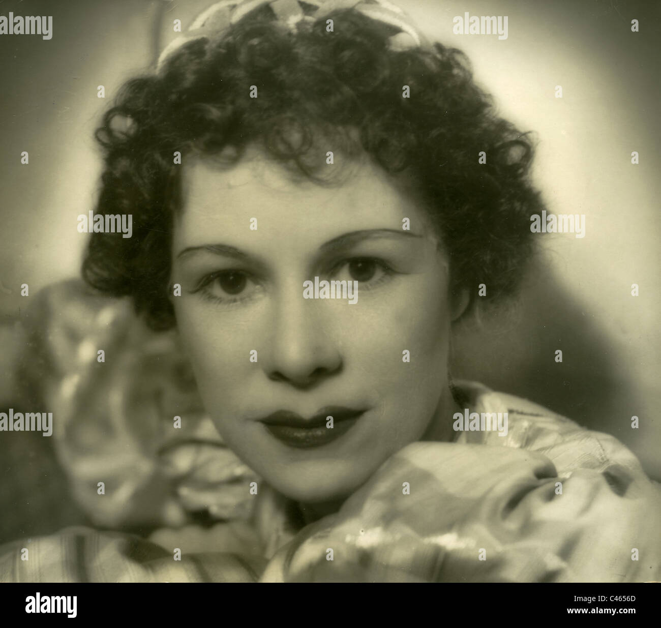 Maria bard hi-res stock photography and images - Alamy