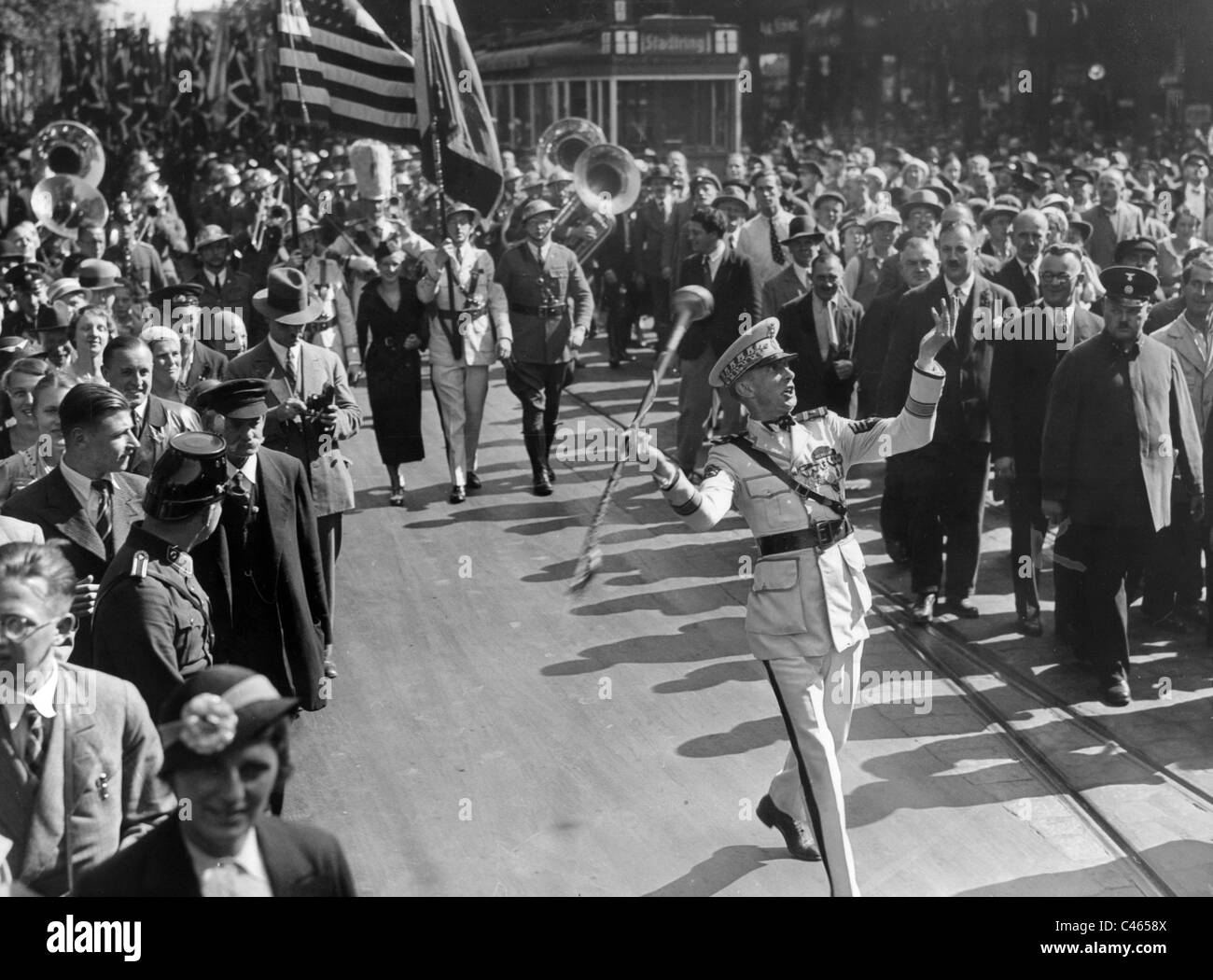 Foreign fighter hi-res stock photography and images - Alamy