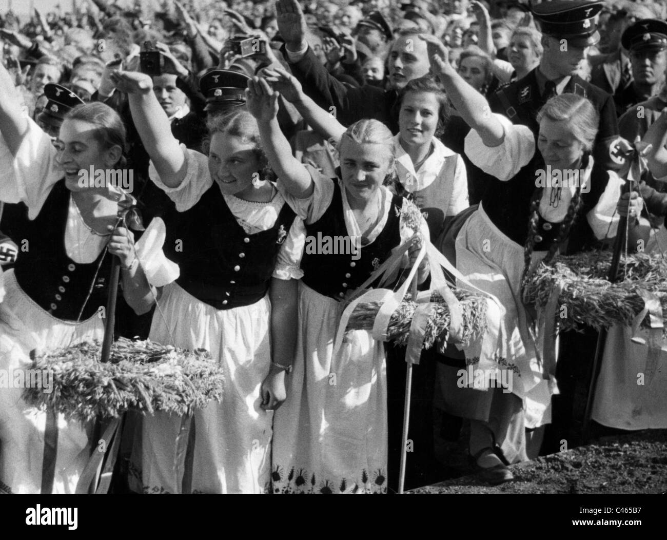 Nazi germany propaganda 1937 hi-res stock photography and images - Alamy