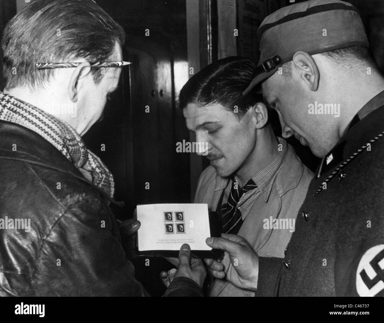 Nazi Germany: Führer cult Stock Photo - Alamy