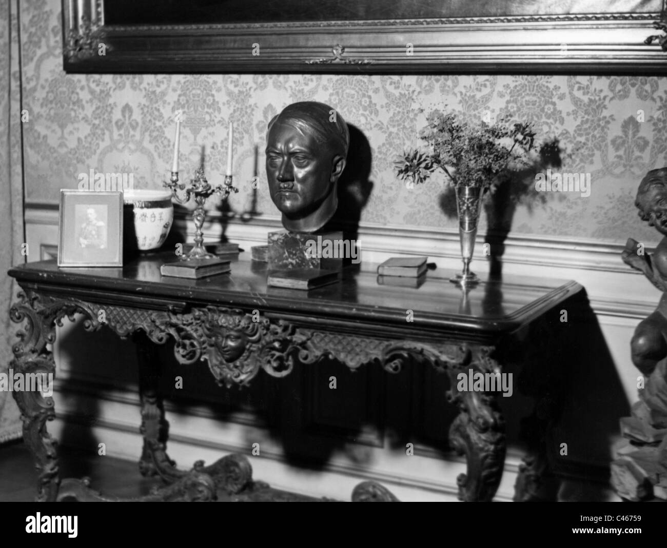 Nazi Germany: Führer cult Stock Photo - Alamy