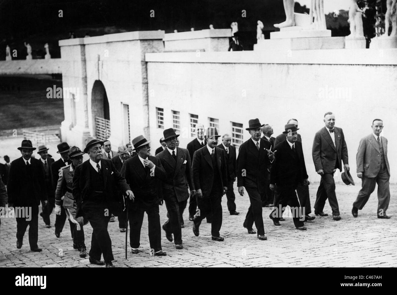 Nazi germany industry economy 1933 1945 hi-res stock photography and ...