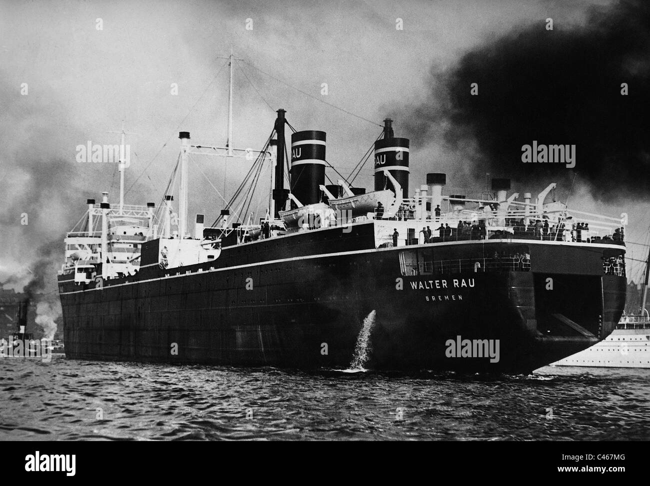 Mother ships for whalers 'Walter Rau', 1937 Stock Photo - Alamy