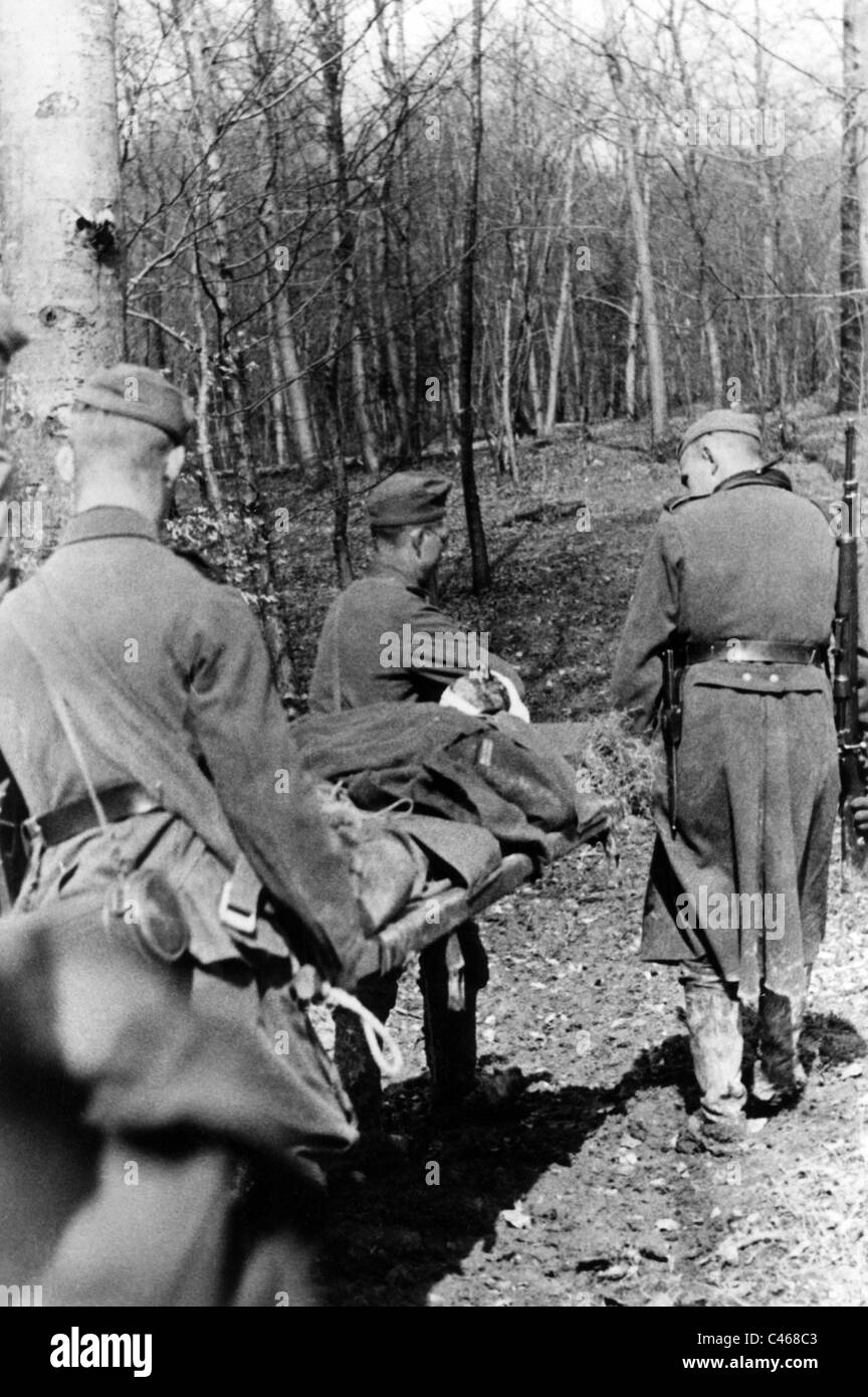 Second World War: Transport of Wounded German Soldiers Stock Photo - Alamy