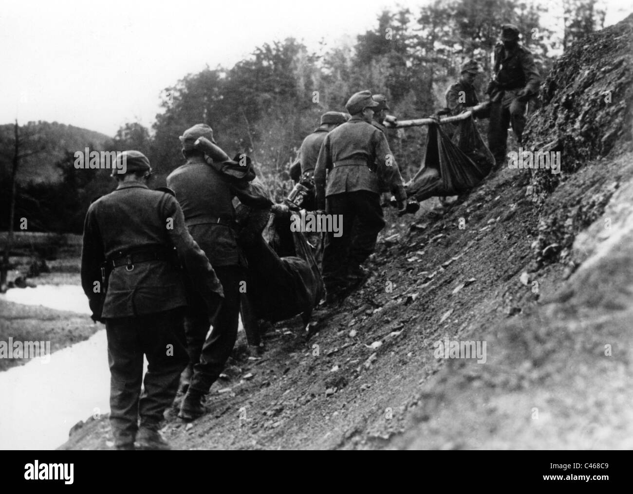 Second World War: Transport of Wounded German Soldiers Stock Photo - Alamy