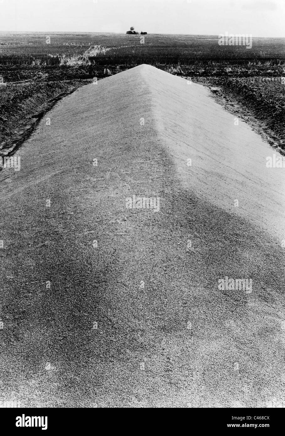 Great depression business Black and White Stock Photos & Images - Alamy