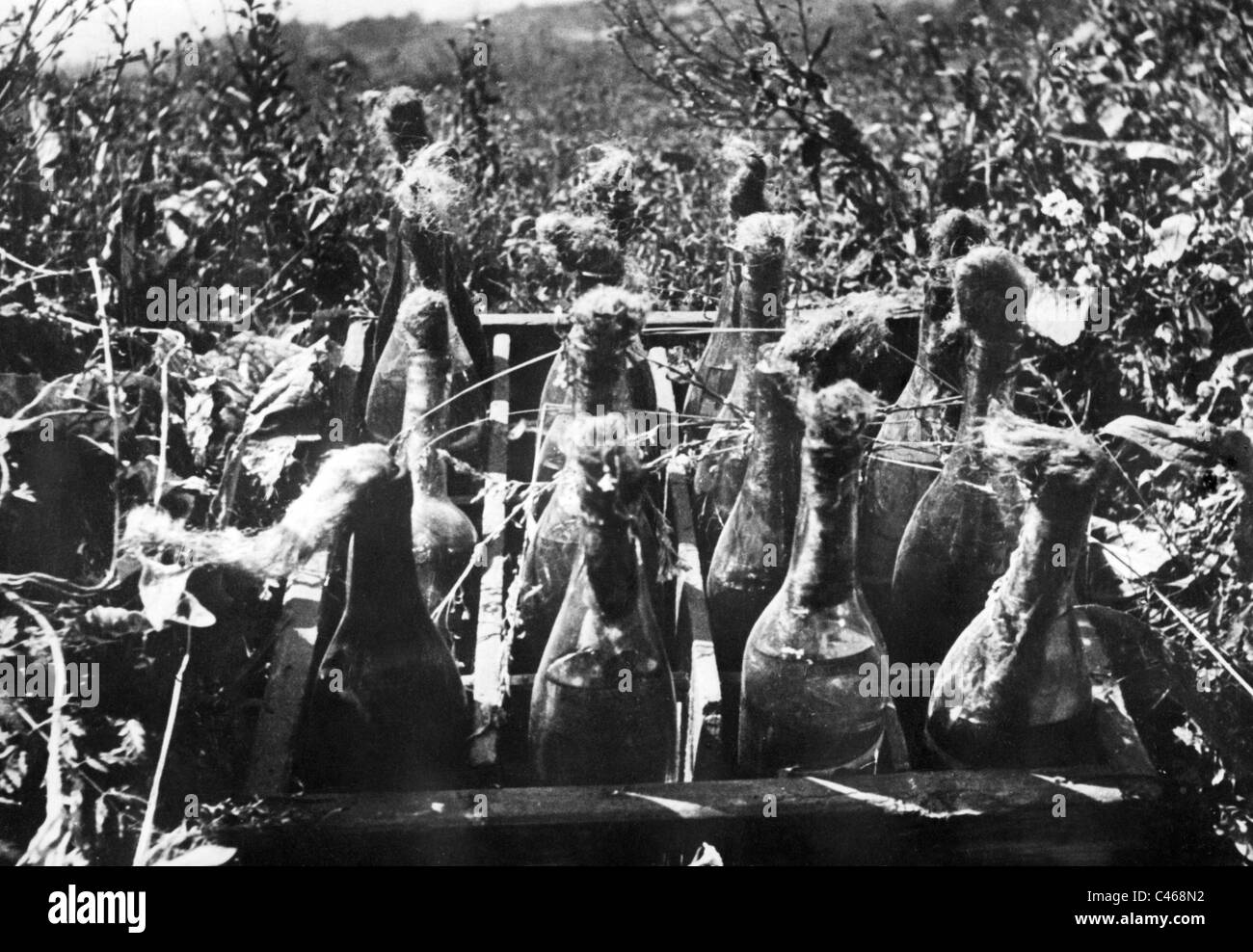 Second world war captured hi-res stock photography and images - Alamy