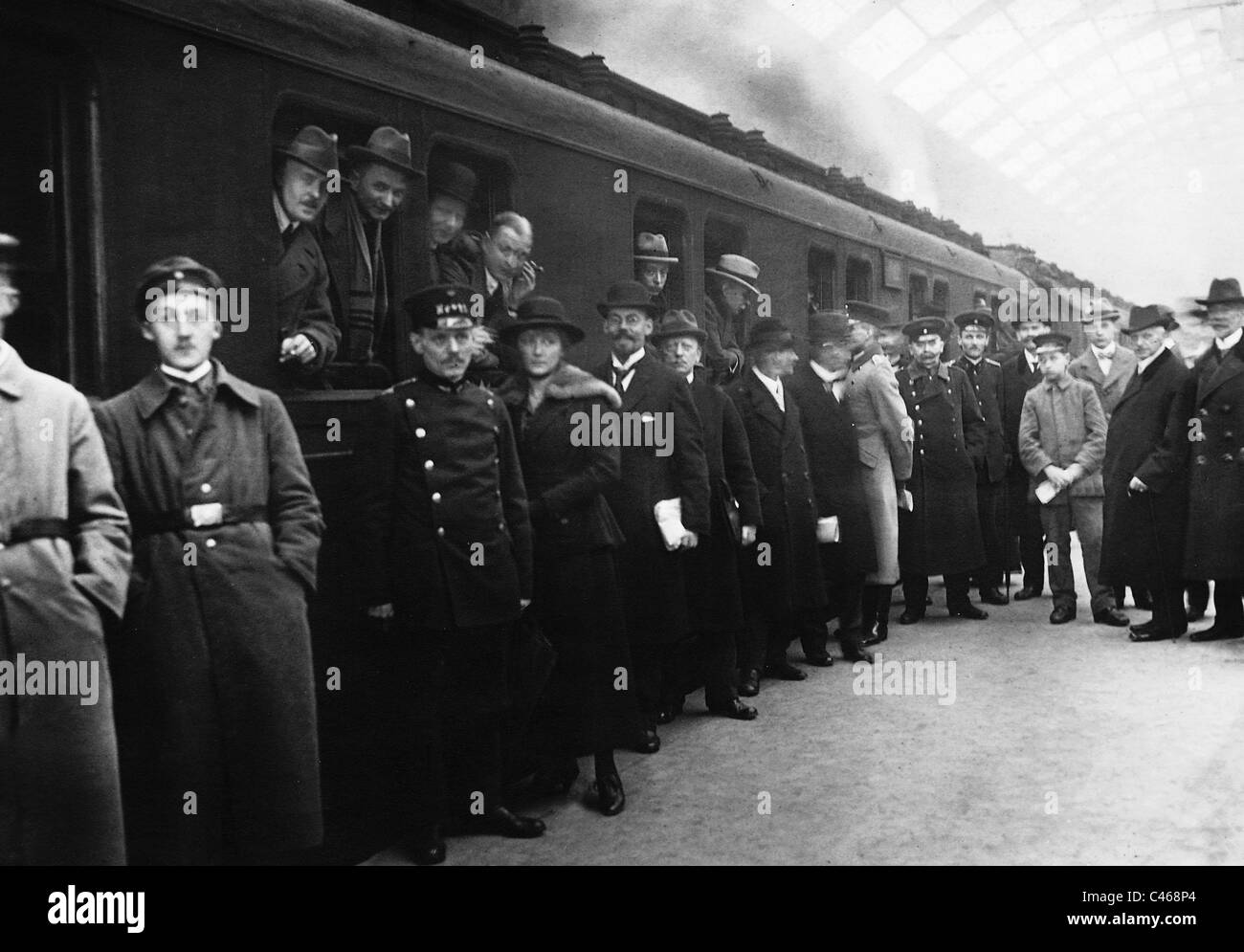 Versailles 1919 peace conference hi-res stock photography and images ...