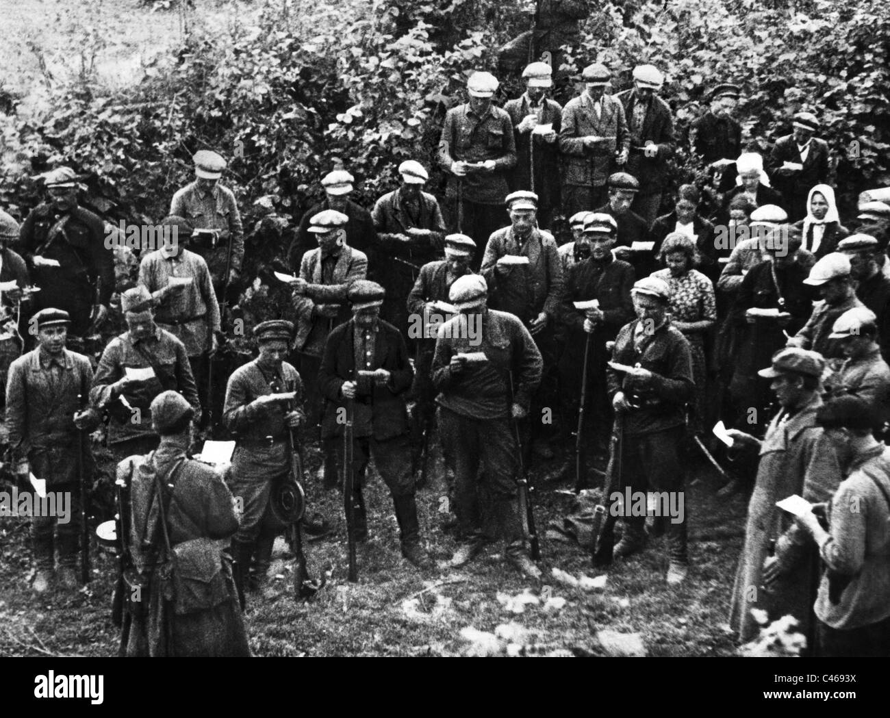 Russian partisans in occupied soviet union hi-res stock photography and ...
