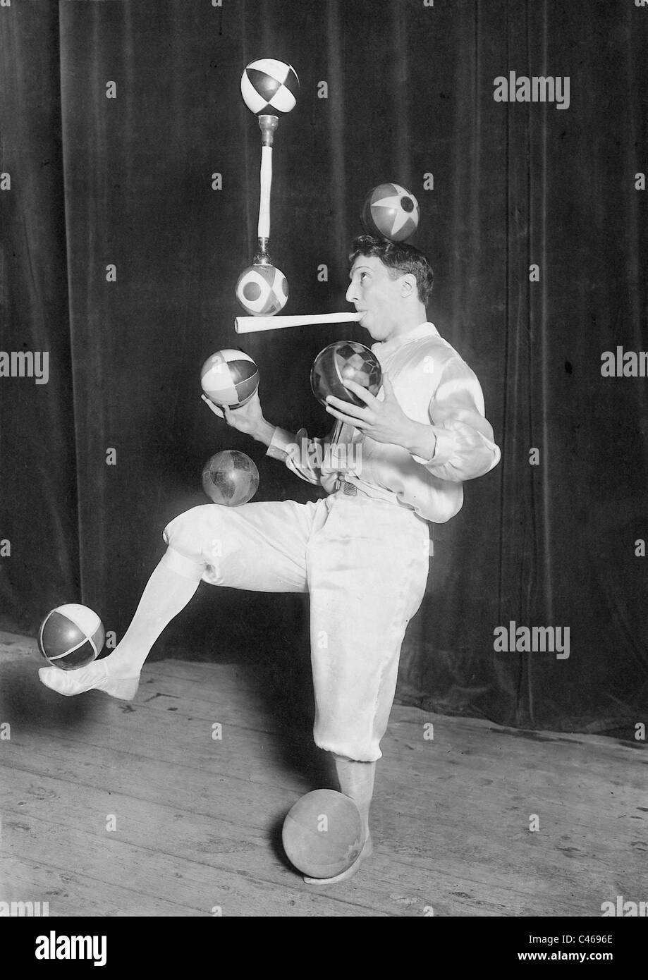 Enrico Rastelli, 1928 Stock Photo - Alamy