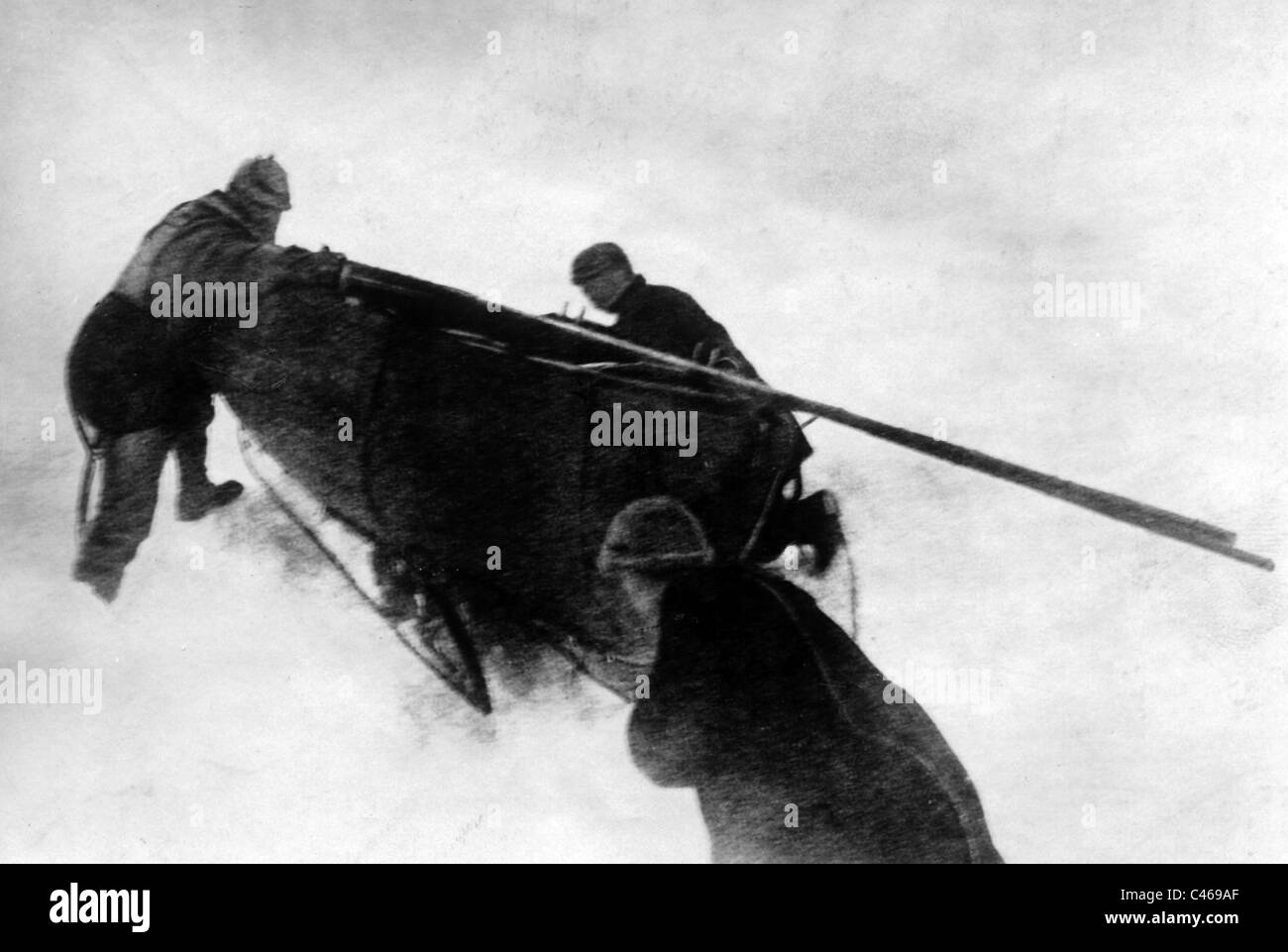 Salomon Andree High Resolution Stock Photography and Images - Alamy