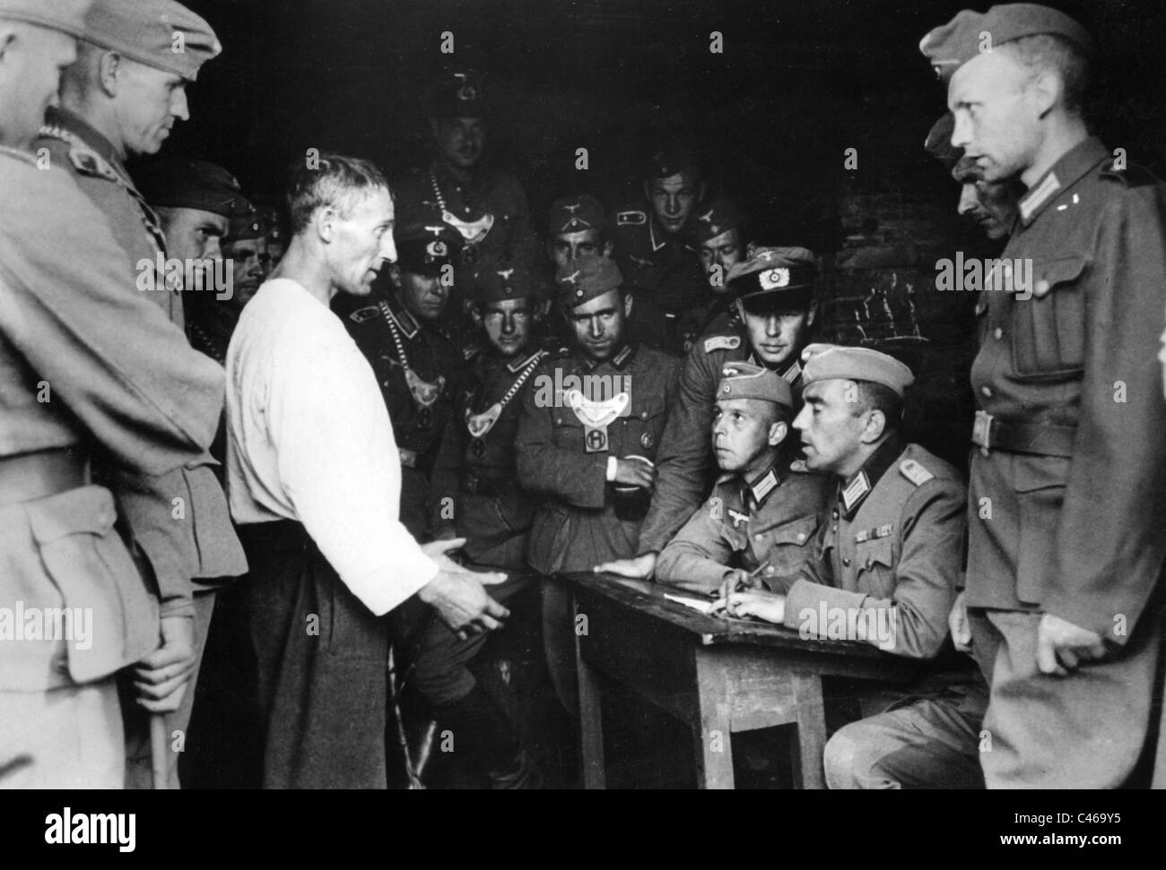 Irregular forces Black and White Stock Photos & Images - Alamy