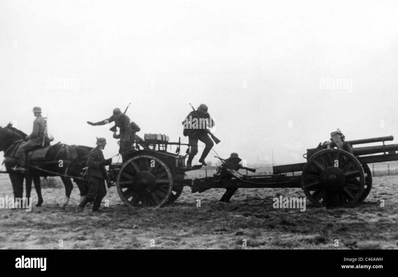 Second World War: German Artillery Stock Photo - Alamy