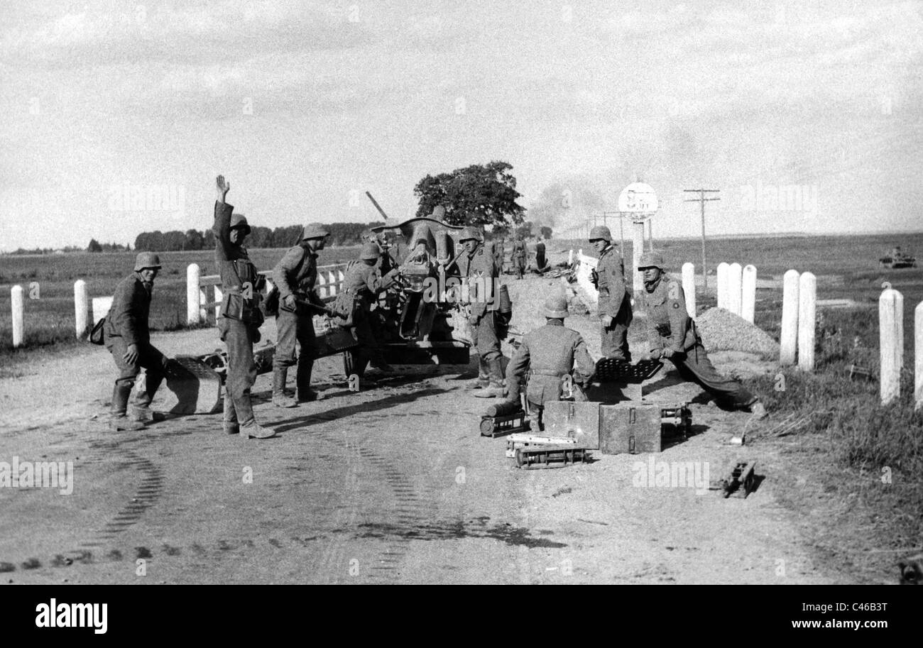 Second World War: German Artillery Stock Photo - Alamy