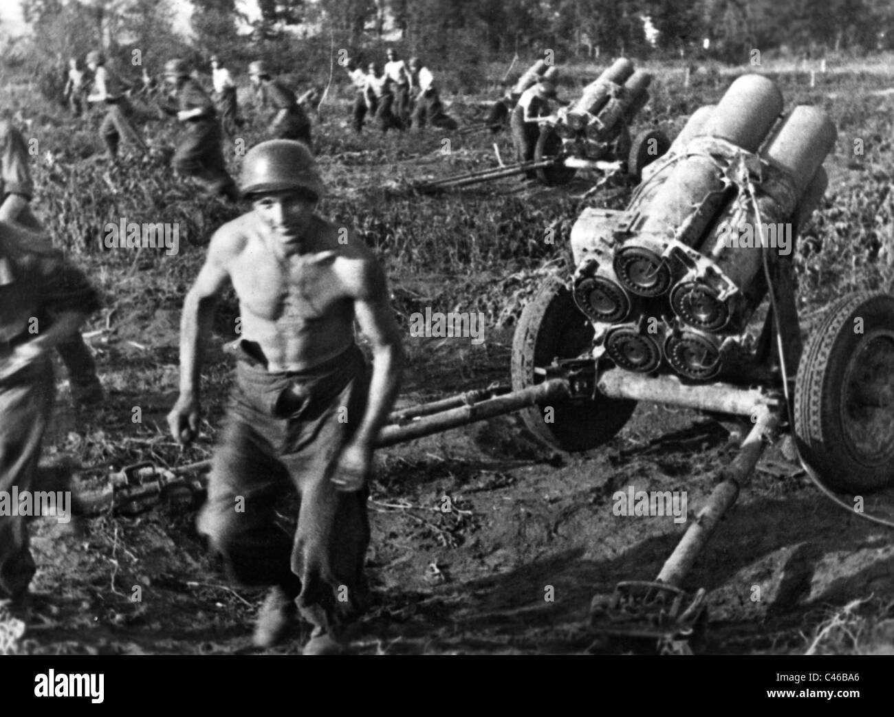 Second World War, German Artillery: Nebelwerfer (Do-Werfer Stock Photo ...