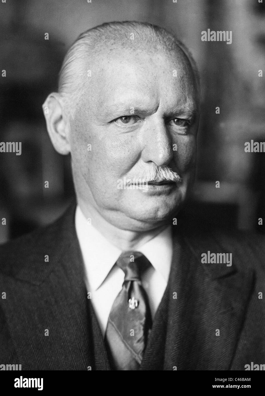 Adlon hotel adlon Black and White Stock Photos & Images - Alamy