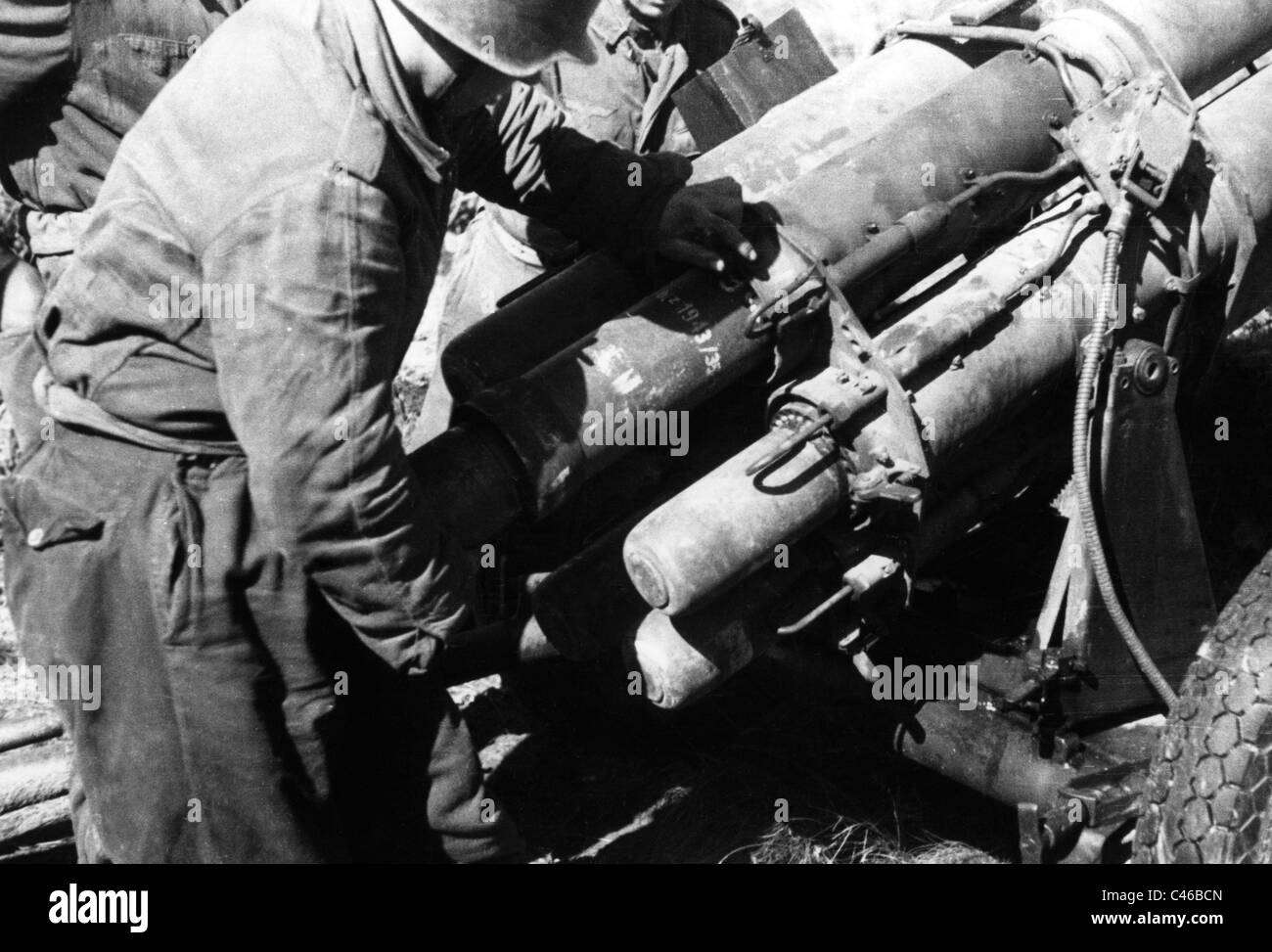 World war german artillery nebelwerfer hi-res stock photography and ...