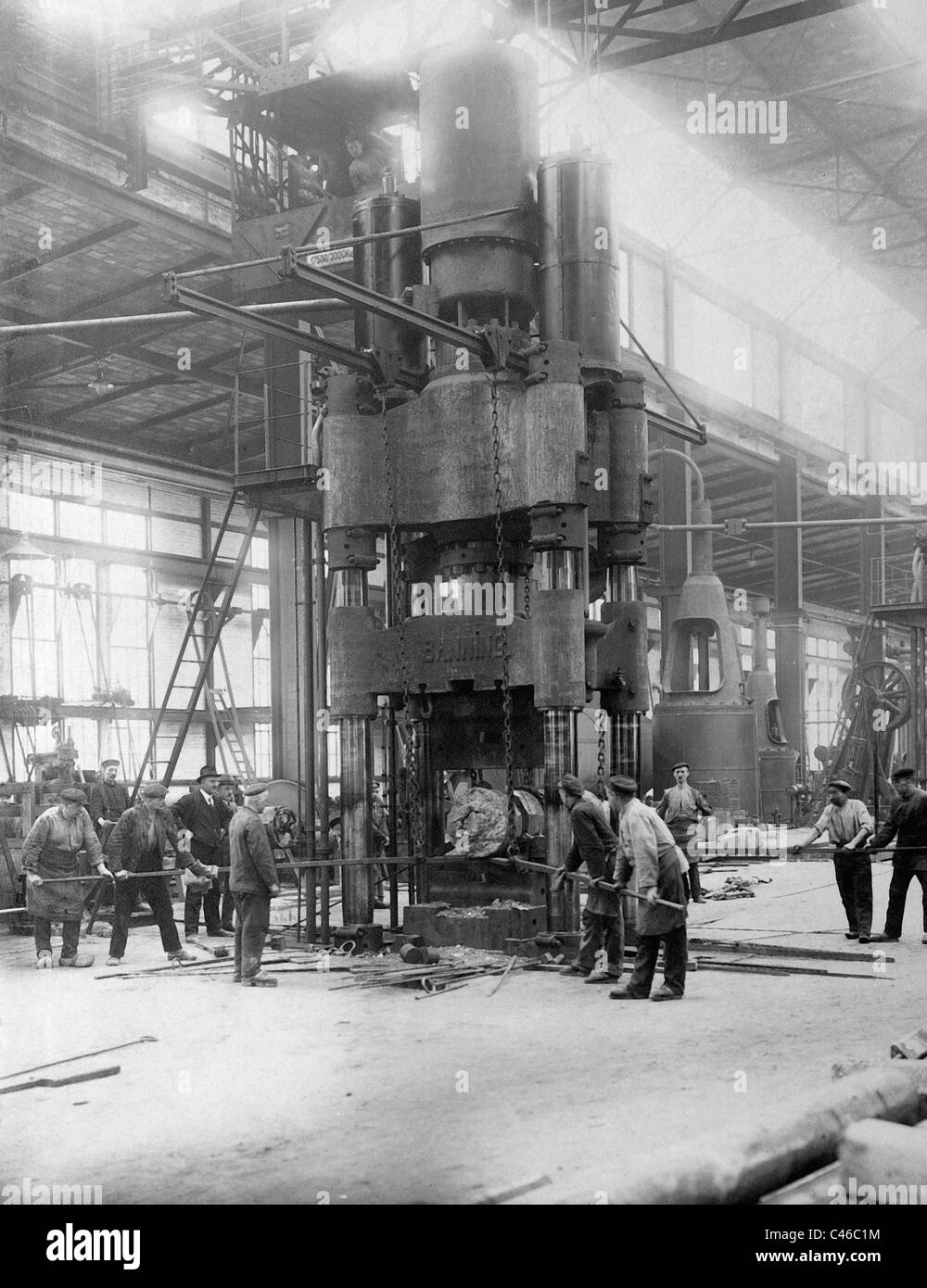 Block of steel Black and White Stock Photos & Images - Alamy