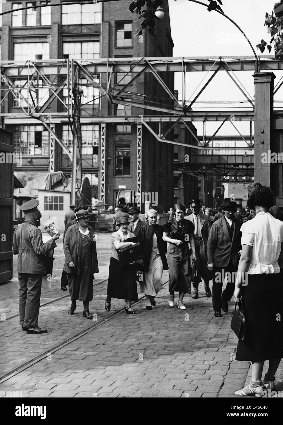 Factory closing Black and White Stock Photos & Images - Alamy