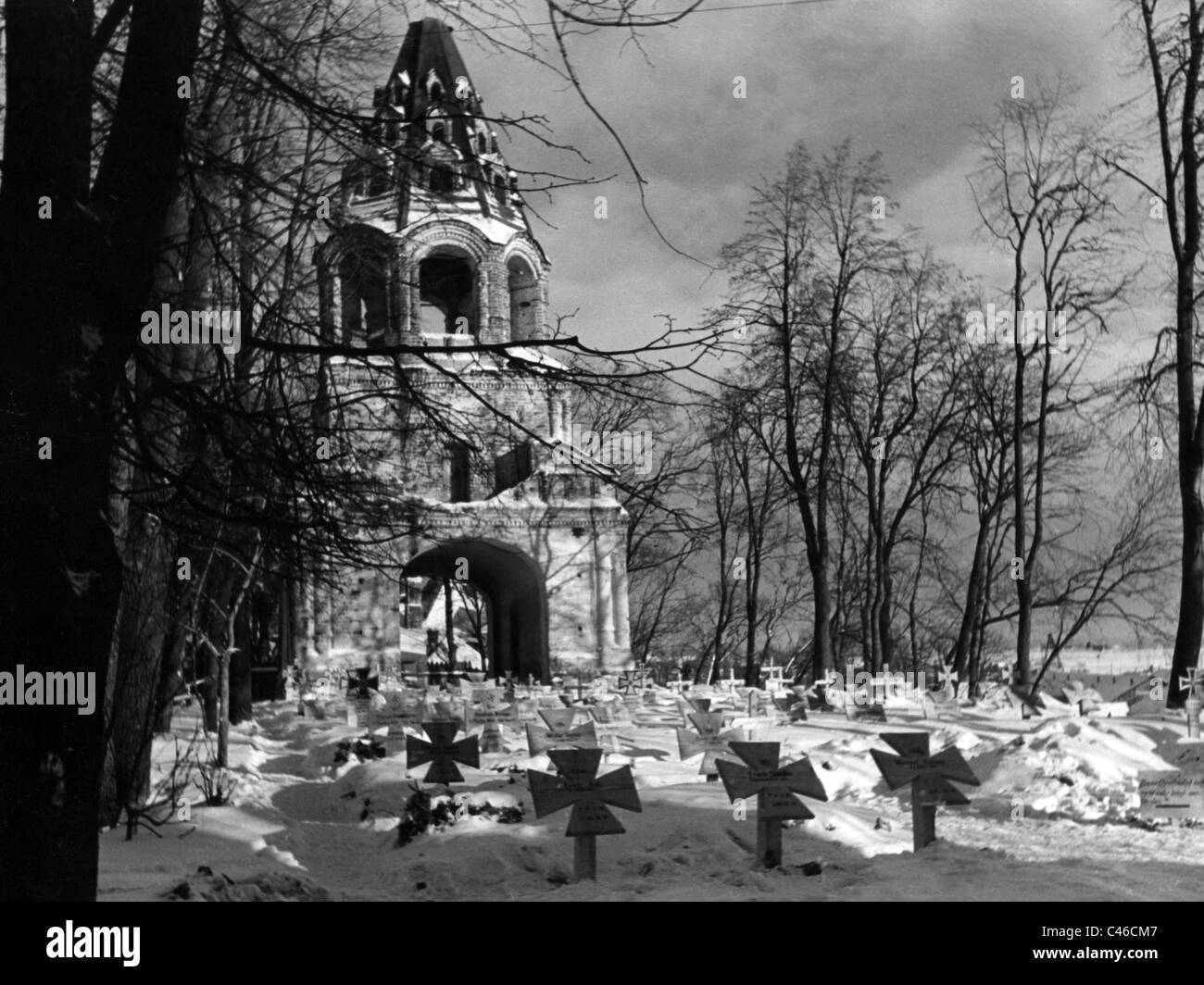 Second World War: German Soldiers, killed in action at the Eastern ...