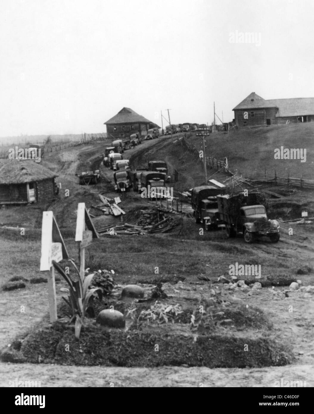 Second World War: German Soldiers, killed in action at the Eastern ...