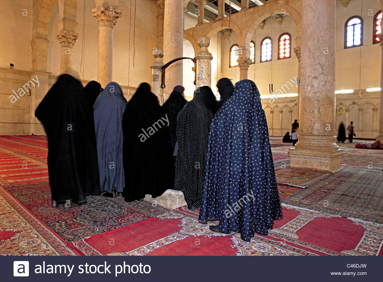 Syria Traditional Costume Stock Photos & Syria Traditional Costume ...