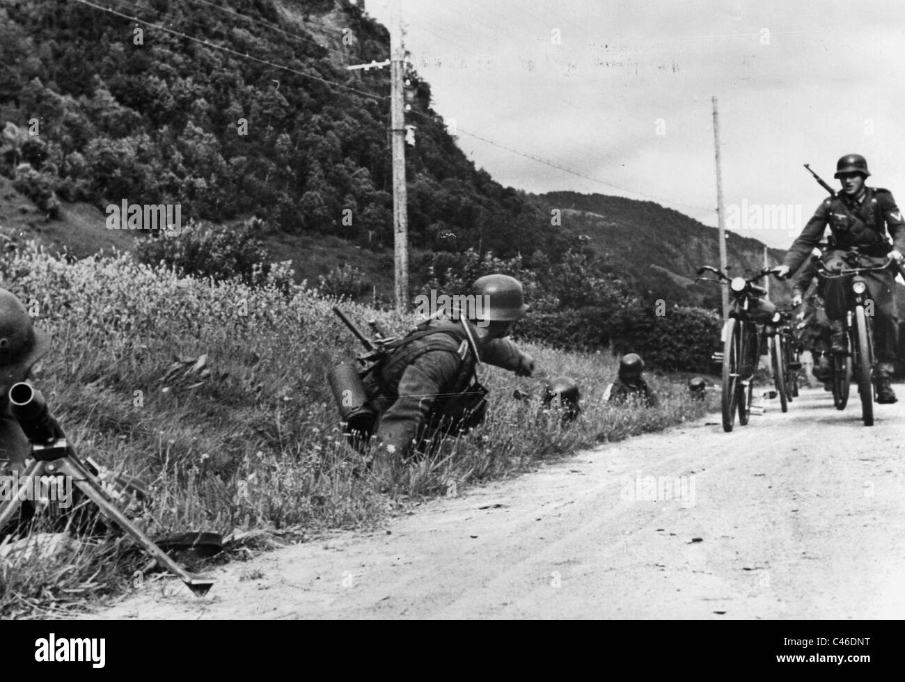 Second World War: German Bicycle Infantry Stock Photo - Alamy
