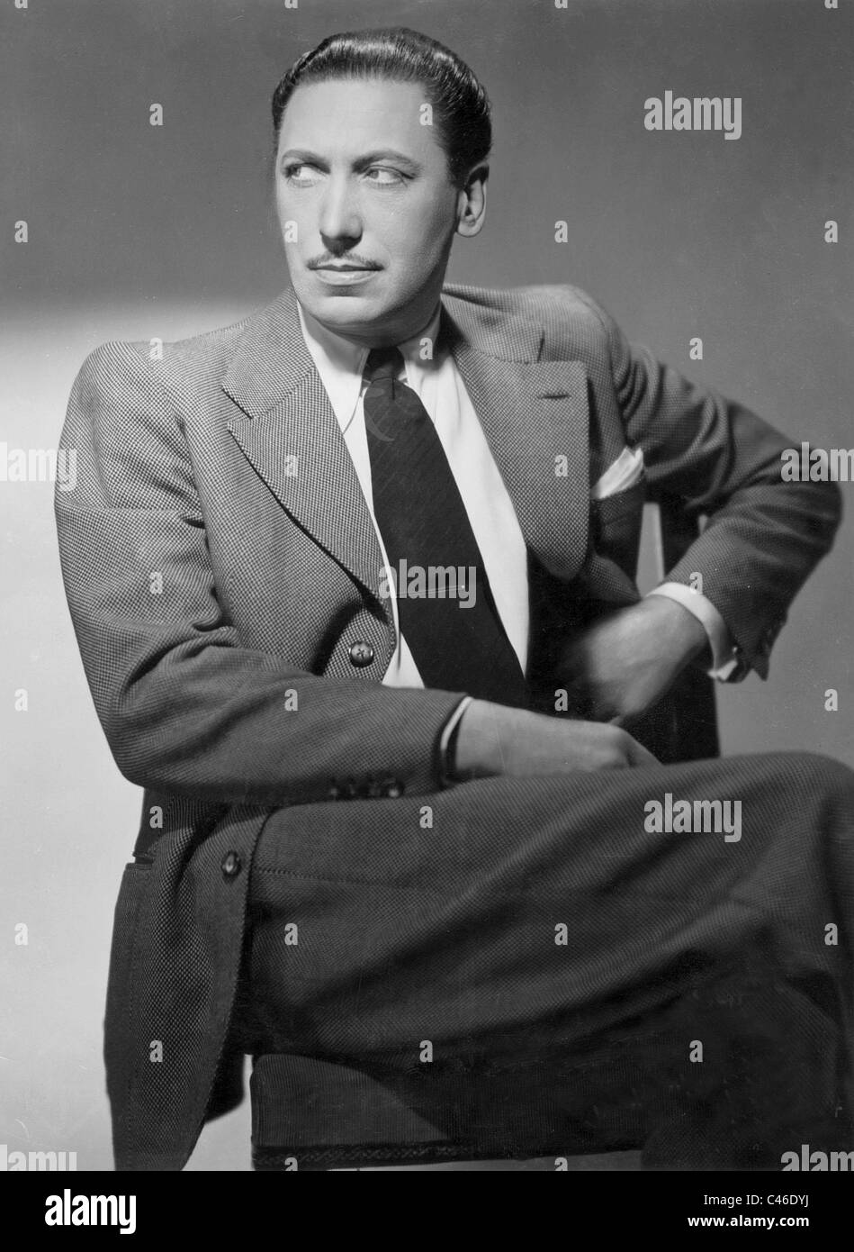 Fall der Black and White Stock Photos & Images - Alamy