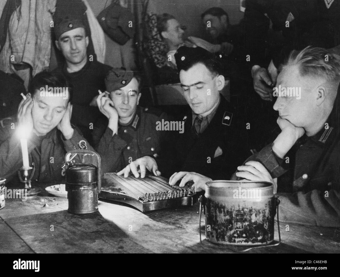 Singing german soldiers hi-res stock photography and images - Alamy