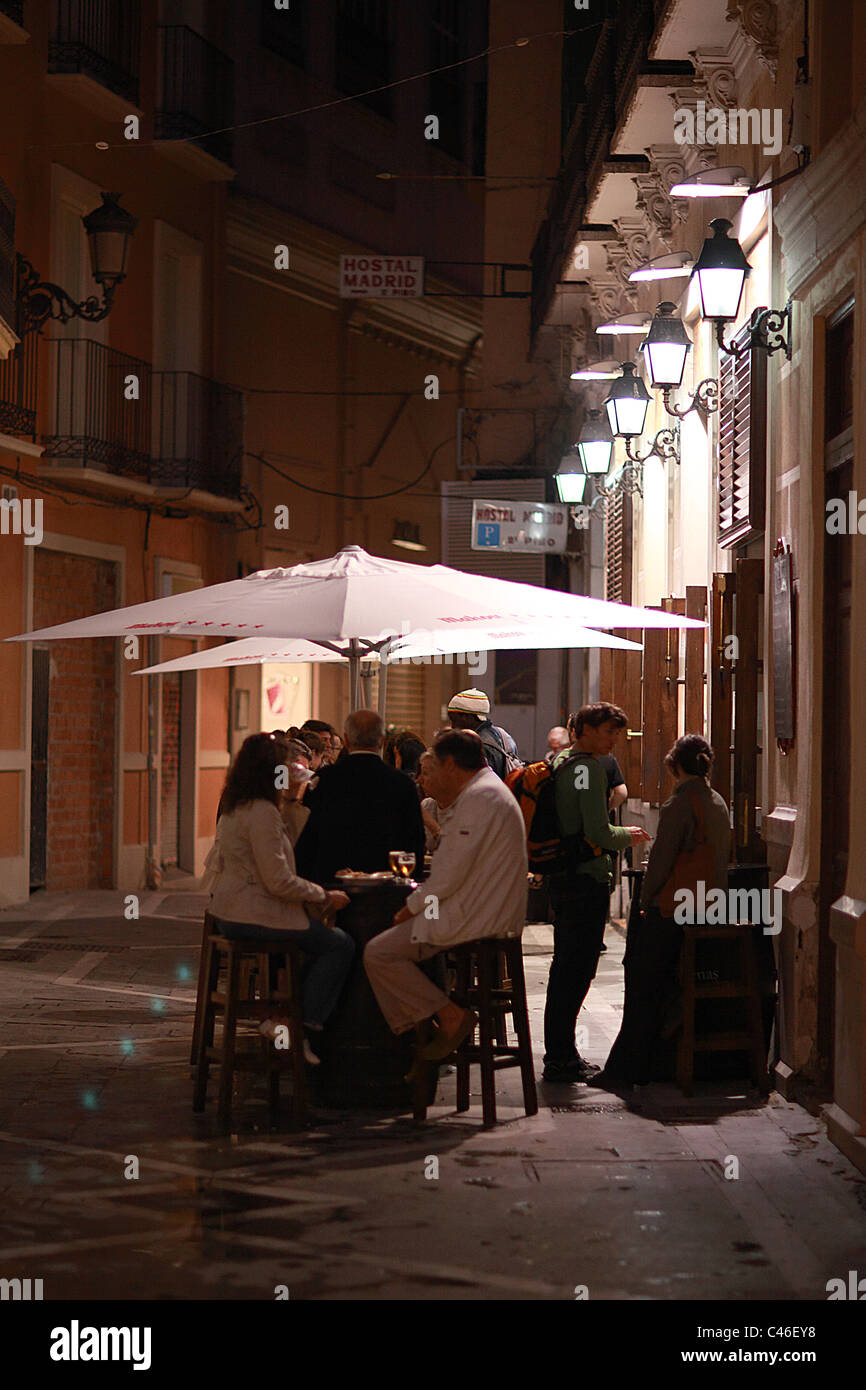 Spanish street hi-res stock photography and images - Alamy