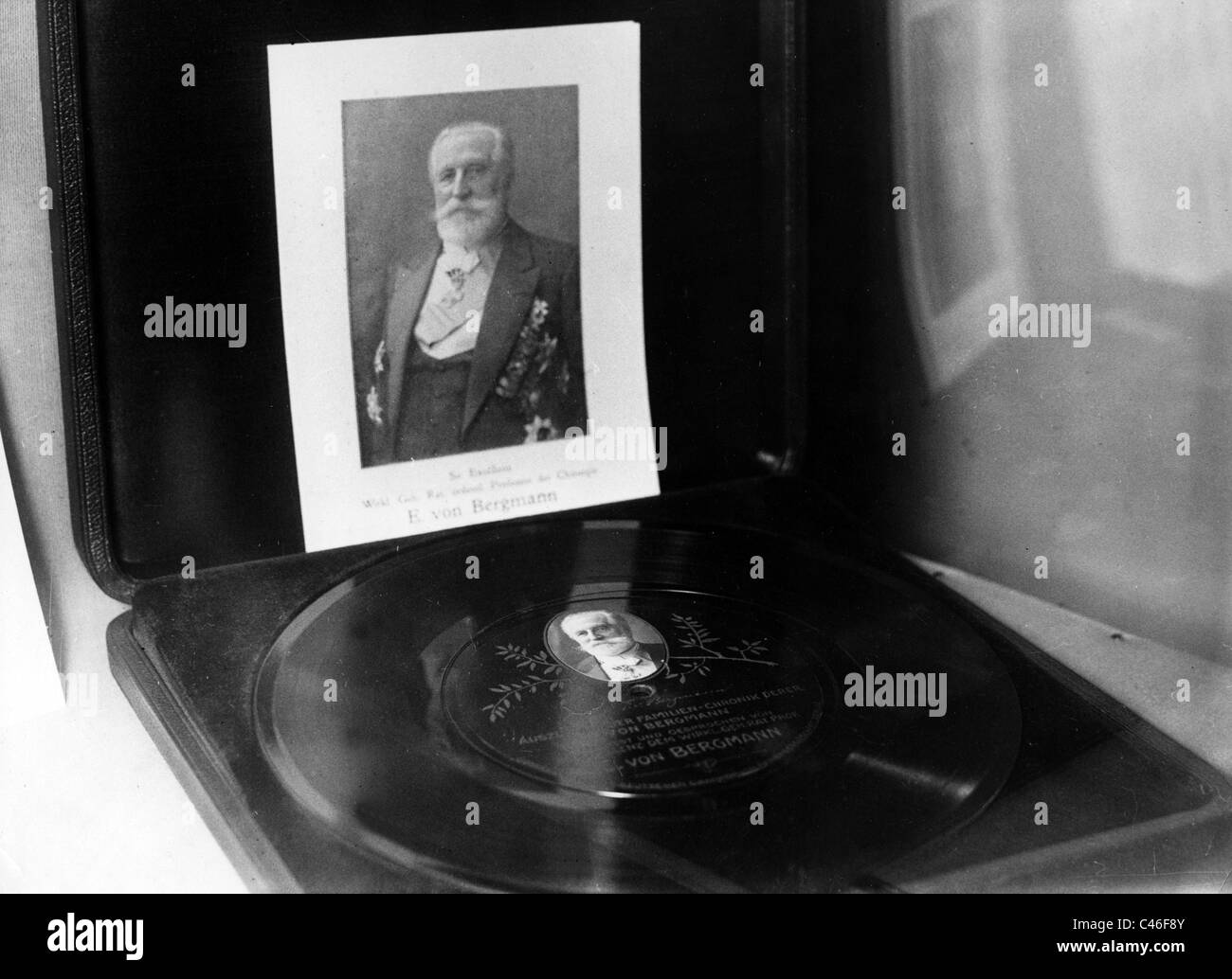 Ernst Von Bergmann Black and White Stock Photos & Images - Alamy