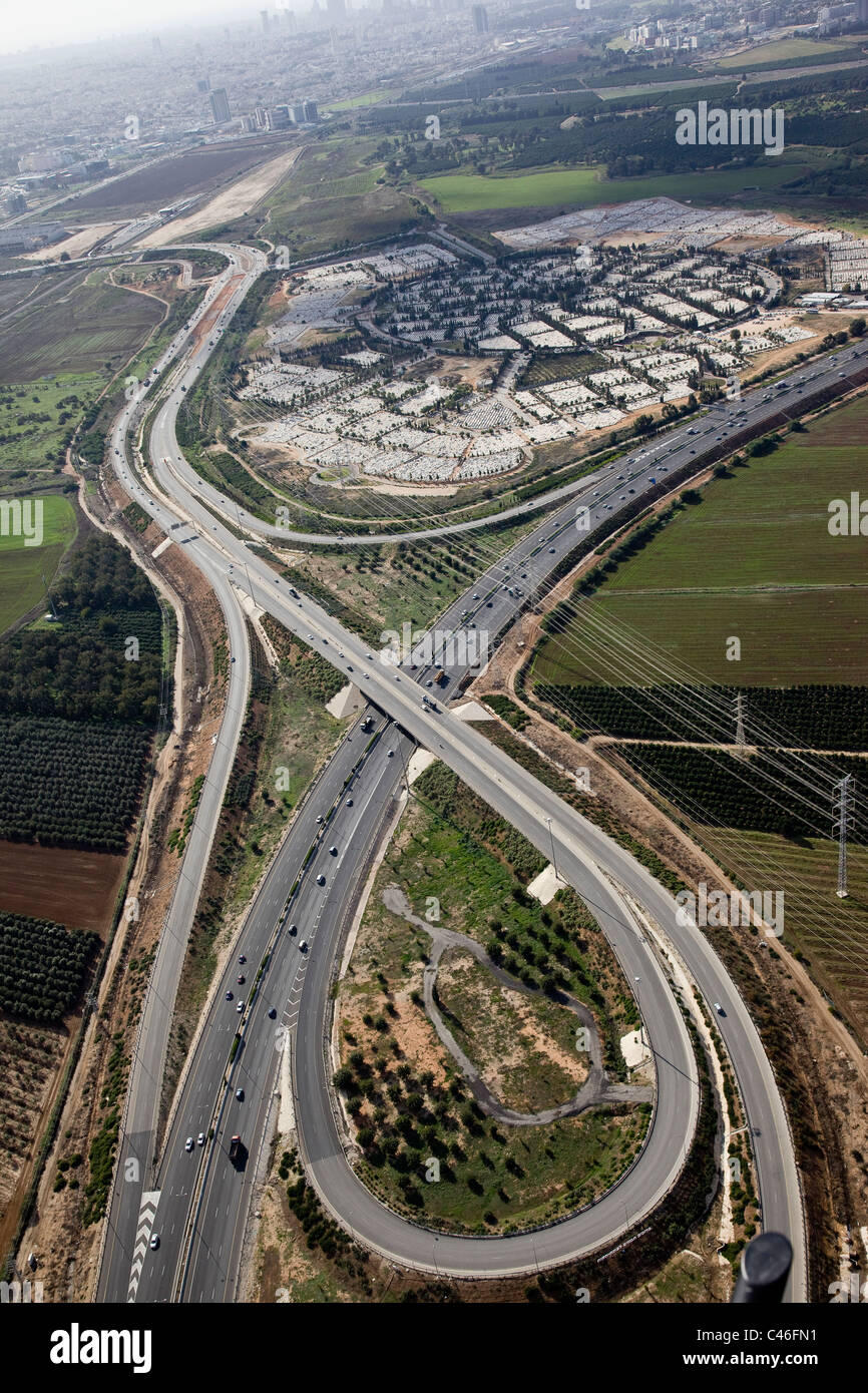 Yarkon cemetery hi-res stock photography and images - Alamy