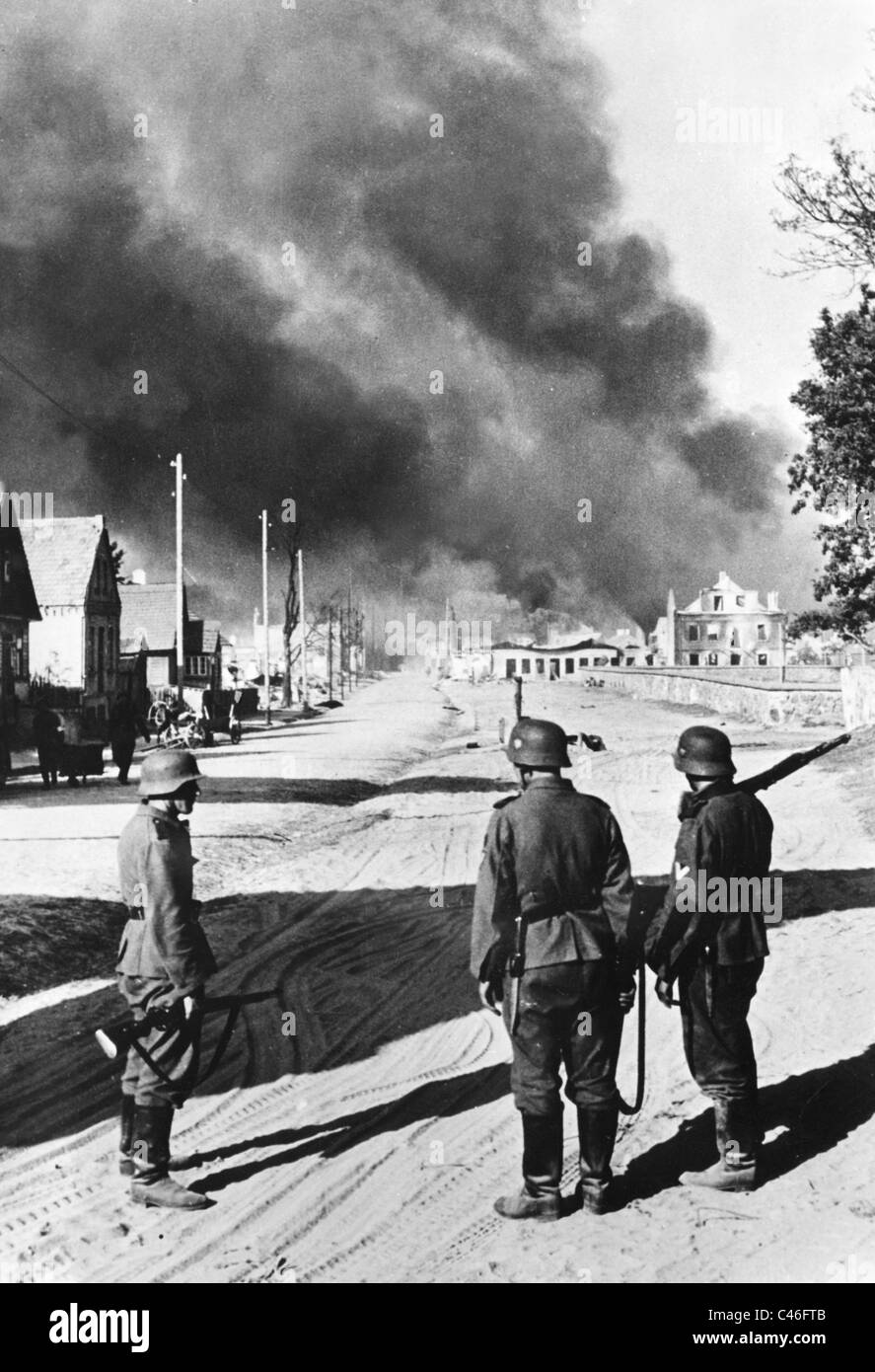 Second World War: Destroyed Cities in the Soviet Union Stock Photo - Alamy