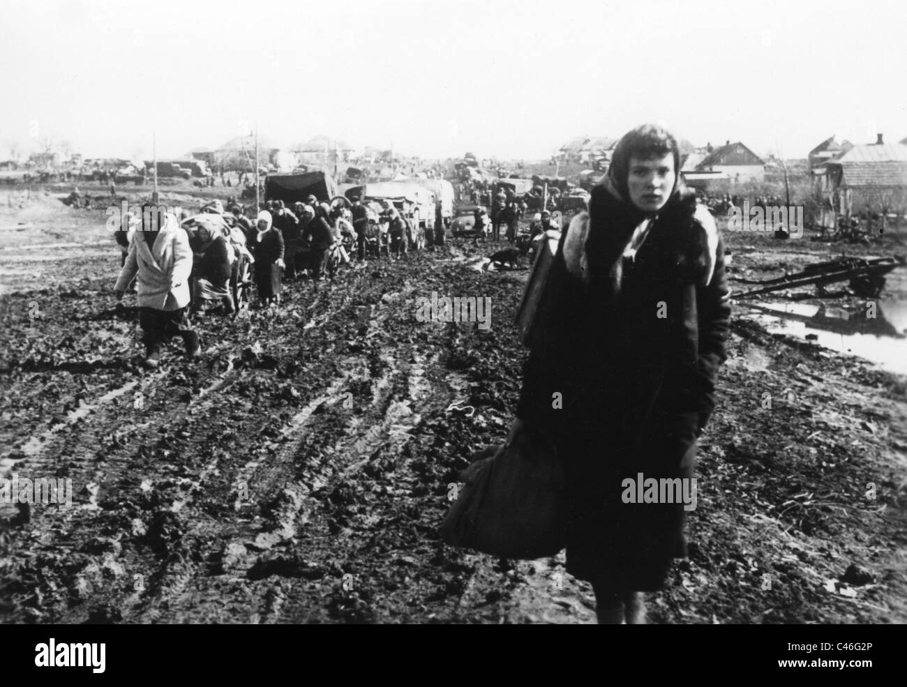 Second World War, Russian Civil Population: Distress, Refugees, 1941 ...