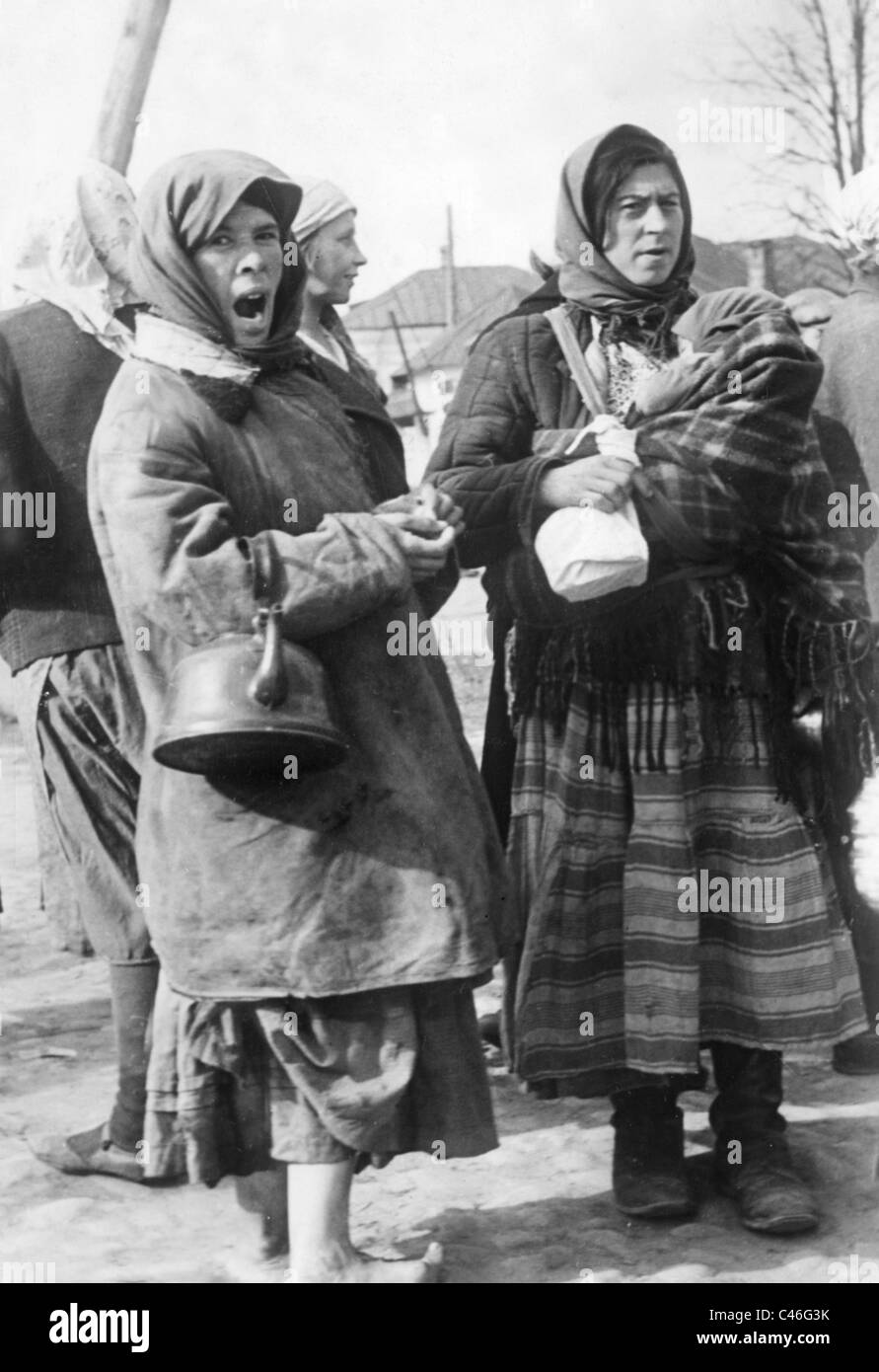 Second World War, Russian Civil Population: Distress, Refugees, 1941 ...