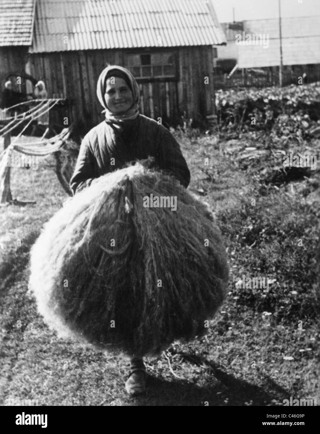 Second World War, Russian Civil Population: Trade, Economy, Craft, 1941 ...
